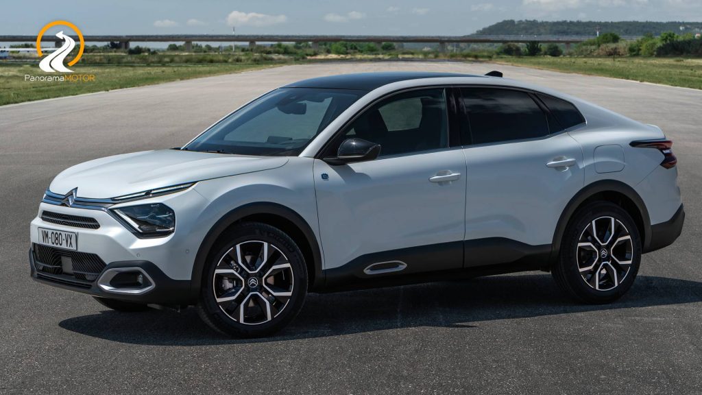 Citroën ë-C4 X 2023 - Panorama Motor