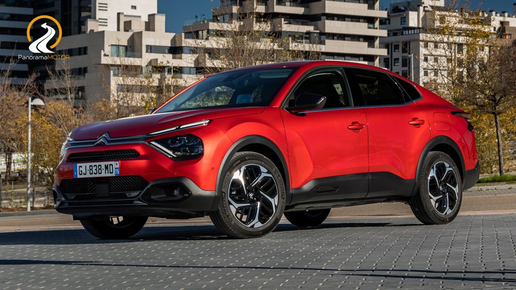 Citroen C4 X PureTech 130 EAT8 2023 - Panorama Motor